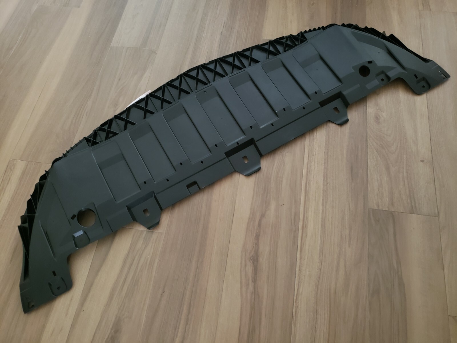 2017-2019 MERCEDES-BENZ CLA250 Front Bumper Grill-Under Cover ...