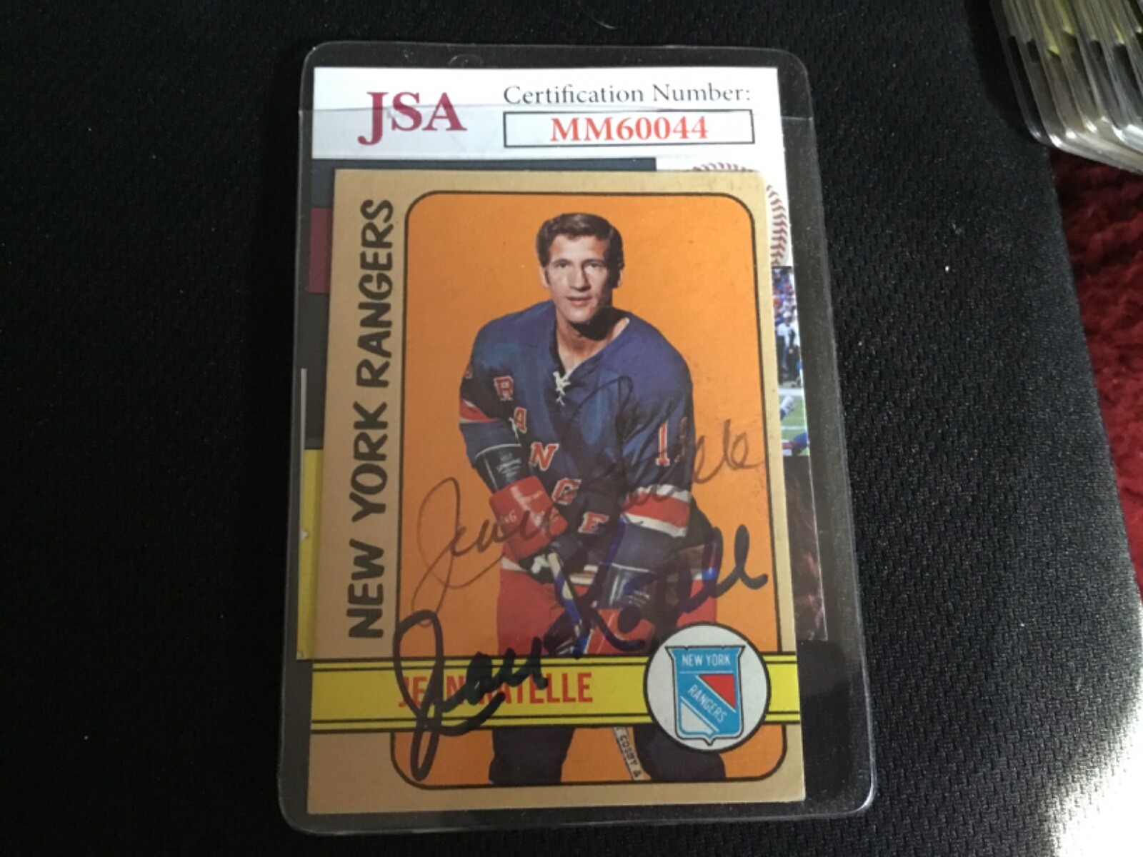 Autographed 1973-74 Topps Jean Ratelle. TOUGH AUTO! JSA CERT ( signed ...