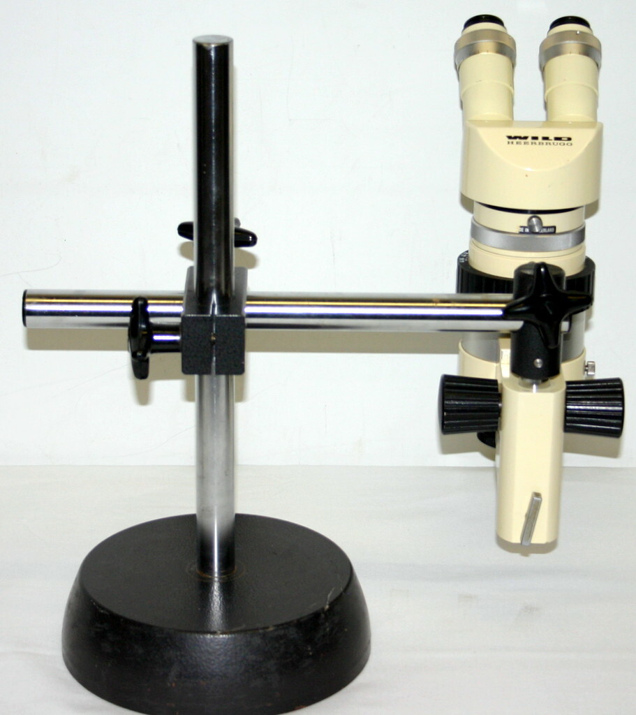 WILD HEERBRUGG STEREO MICROSCOPE, MODEL M7A W/ ADJUSTABLE IRIS, STAND ...