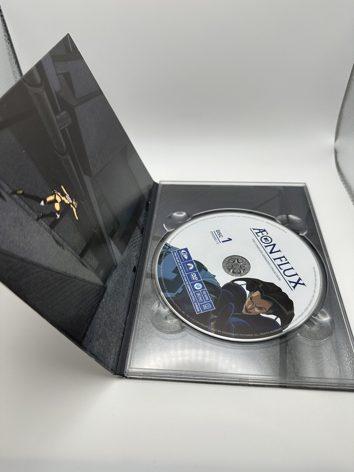 Aeon Flux - The Complete Animated Collection (DVD, 2005, 3-Disc Set ...