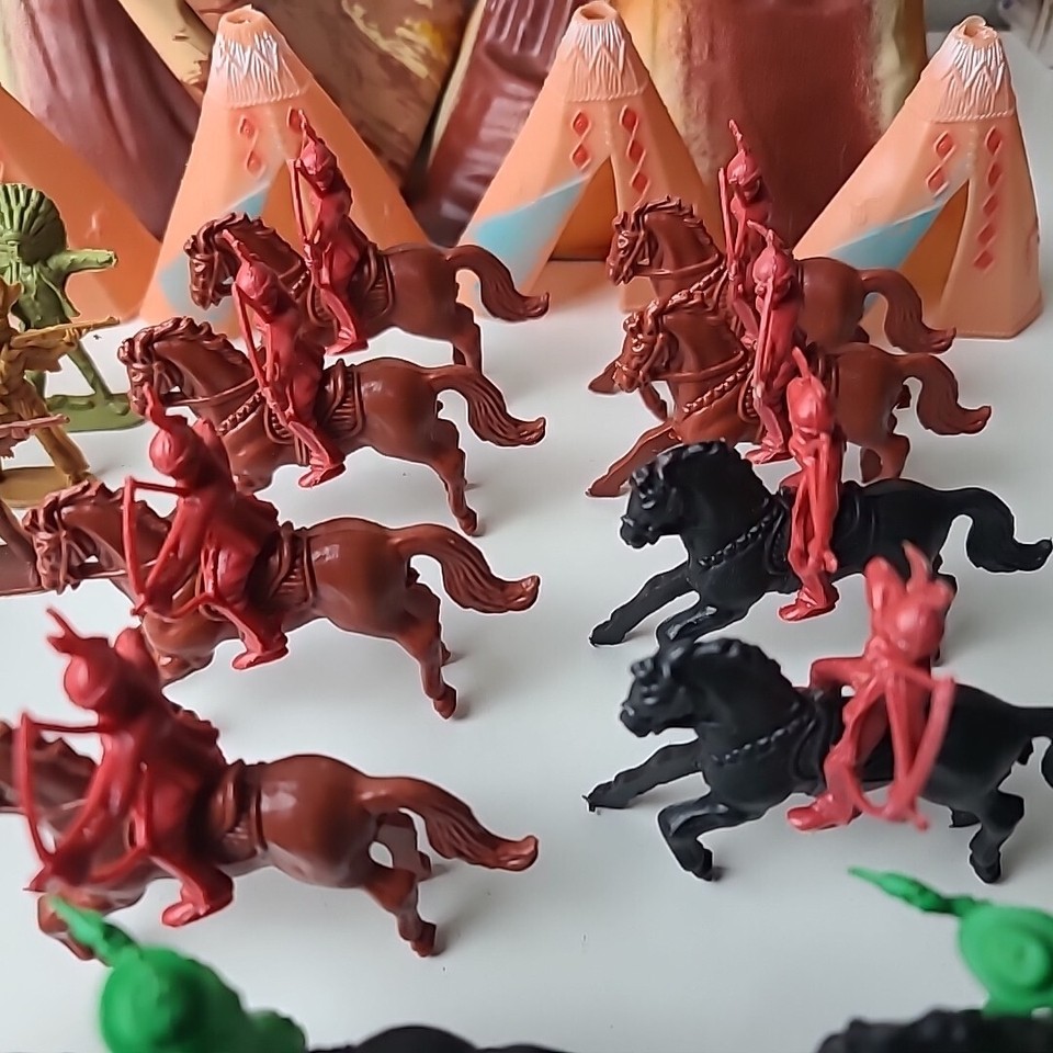 Vintage 106 Piece Fort Courage Cowboy and Indian Playset Pieces with ...