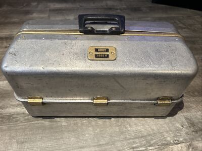 Vintage 50s 60s Umco 1000 A Fishing Tackle Box Fish Lure Bait Aluminum ...