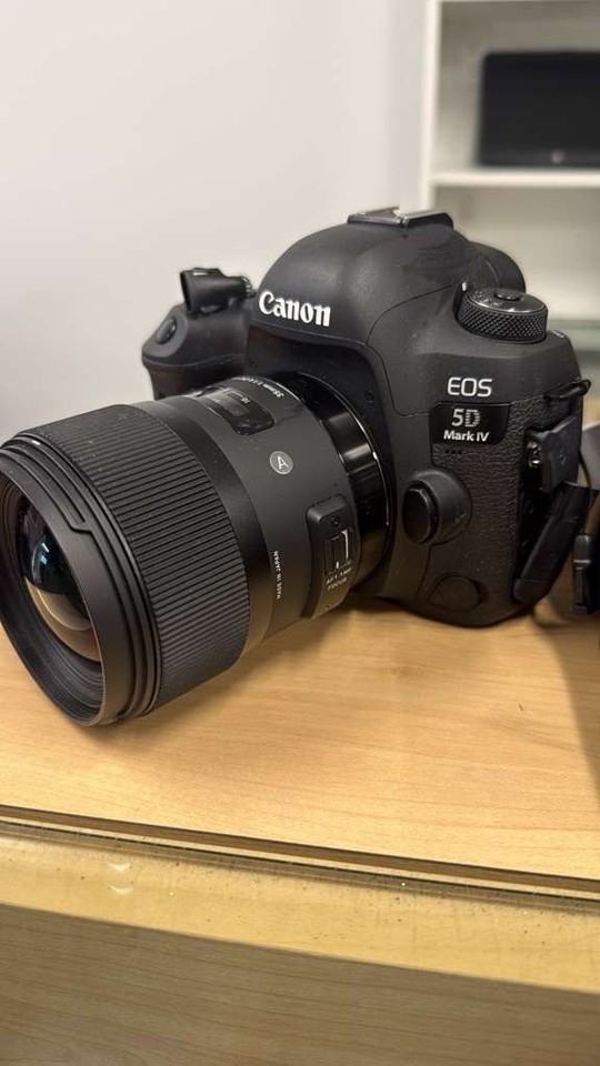 Canon EOS 5D Mark IV DSLR Camera lens EF 75-300mm/ 50mm/35mm With ...