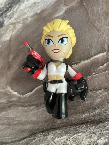 Fallout Mystery Mini Nuka Cola Girl 3" Vinyl Figure by Funko 2018 | eBay
