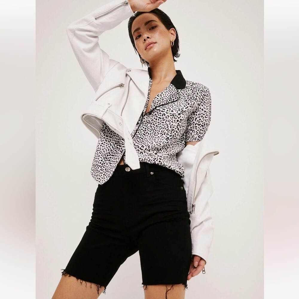 Pistola IZZY High Rise Slim Biker Jorts Shorts Size 24 - Gem