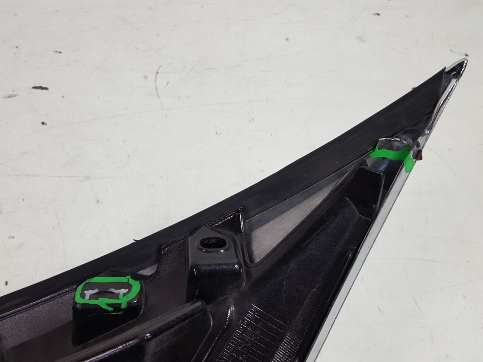 2013 2014 2015 Nissan Altima Upper Grille Black/Chrome OEM 62310-3TA0A ...