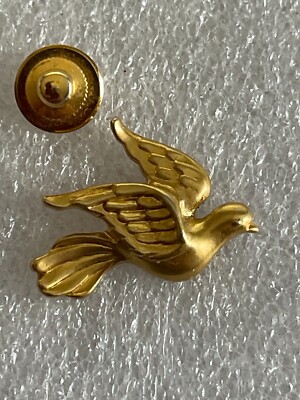Vintage Flying Dove Lapel Pin Gold Tone. #12 | eBay