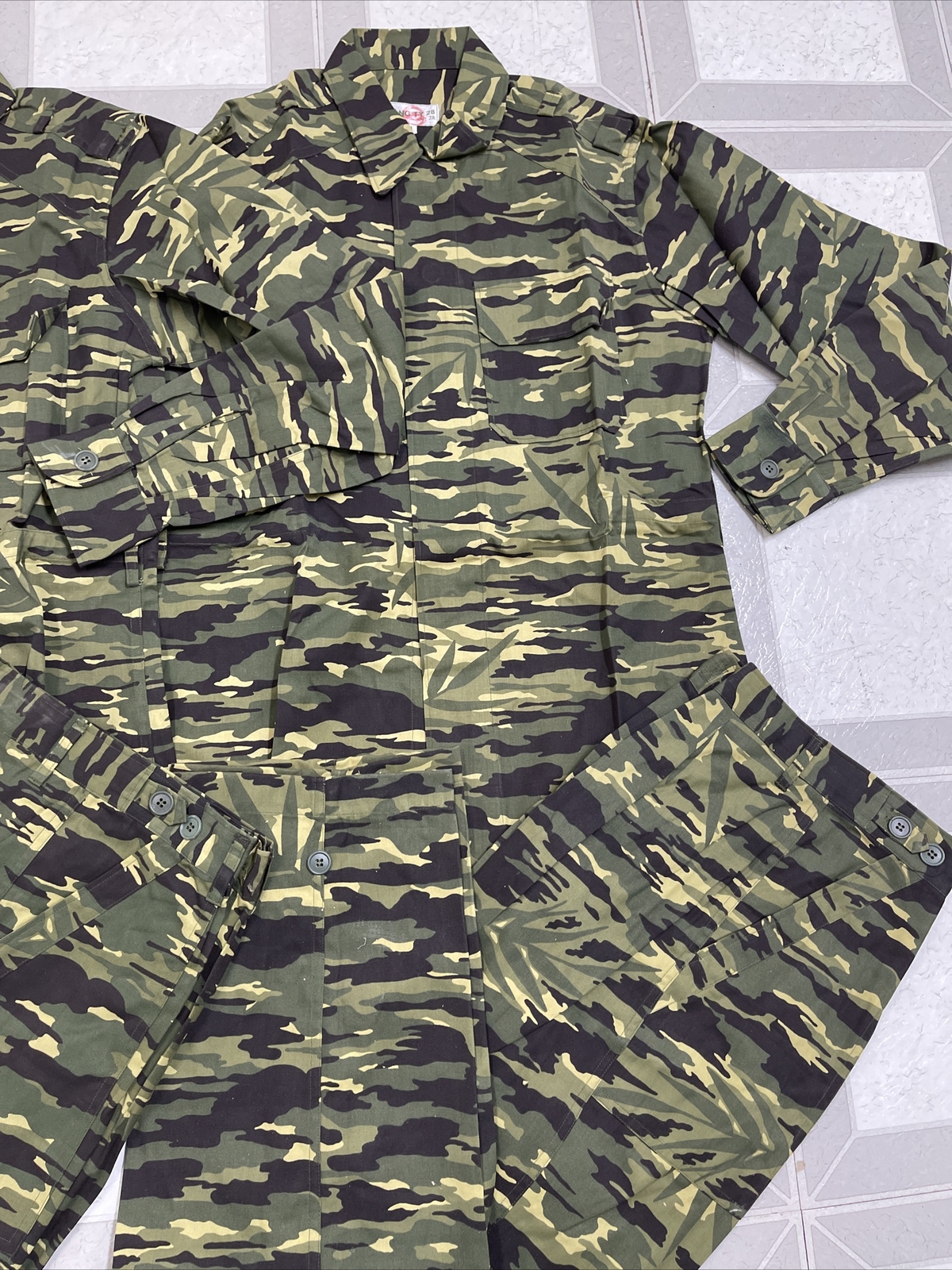 Lot 3 Sets Modern Vietnamese Military K94 Tiger Stripe Camo Uniform ...