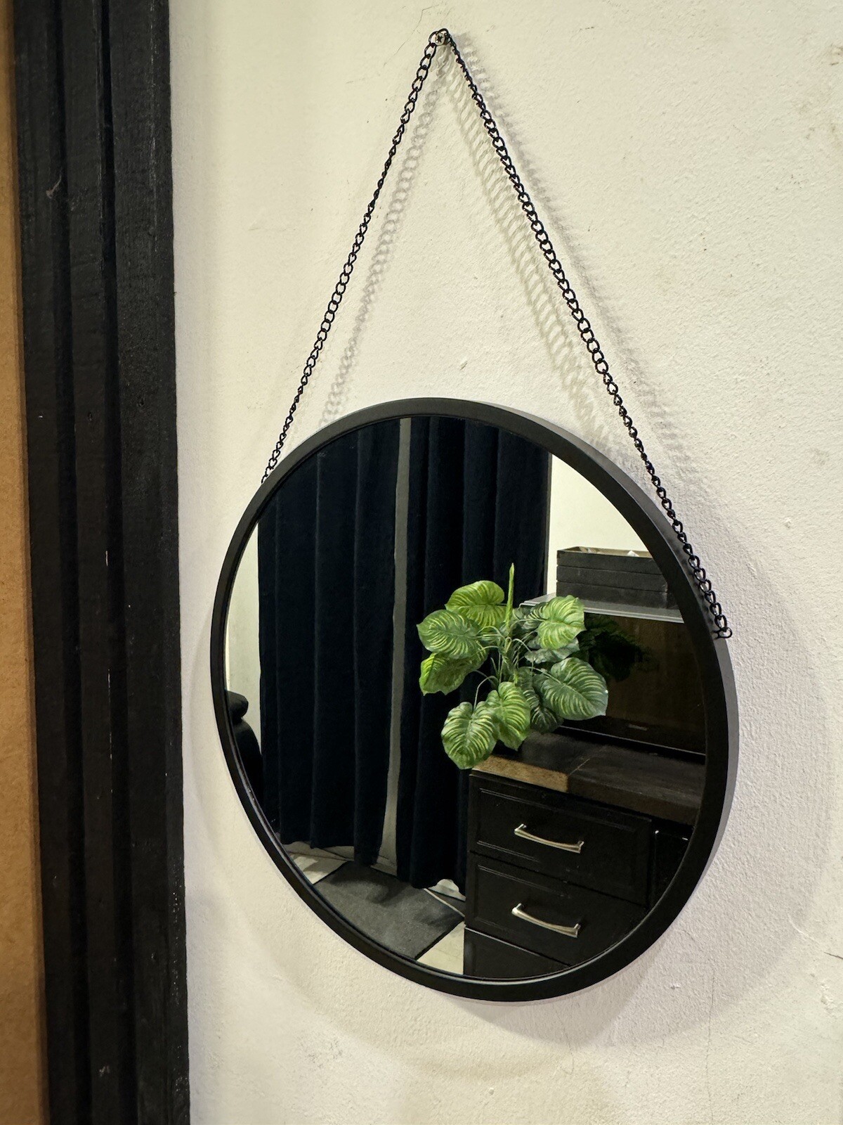 Round Black Mirror , Hanging Chain Mirror,Circular Geo Black Wall ...