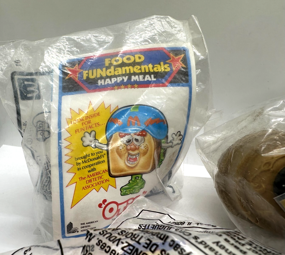 Lot 4 Mcdonalds & Burge King Toys Hercules, Wild Wild West, Otis, Black ...