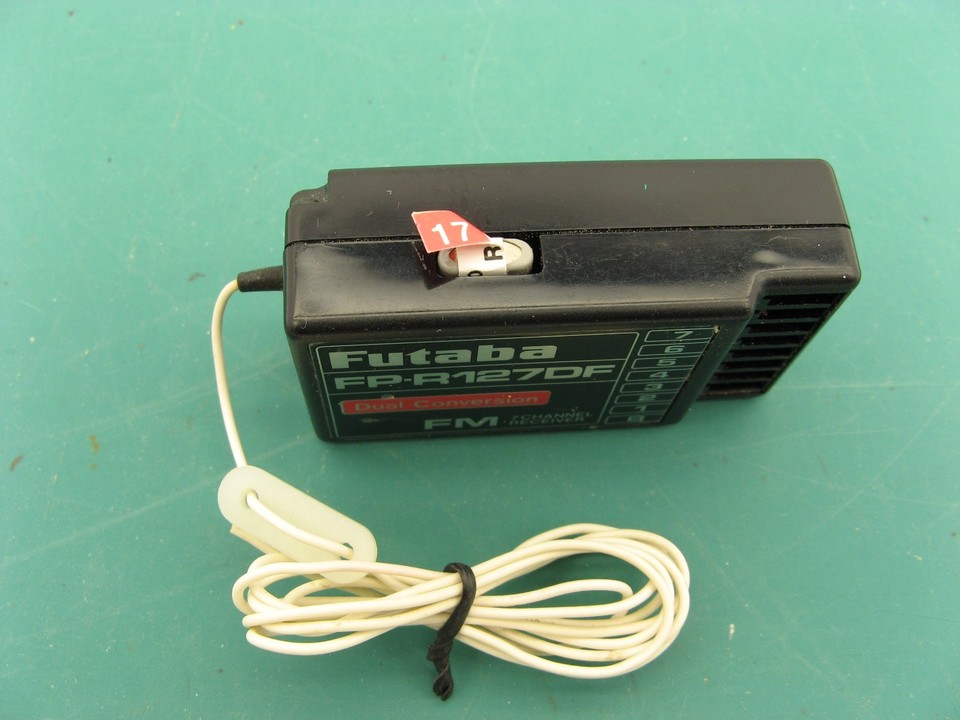 3 Futaba FP-R127DF 7-Channel 72 MHz FM Receivers with Crystals #17, #54 ...