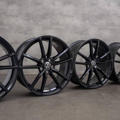 4 jantes 19'' style PRETORIA black VW Golf, passat, eos, scirocco ...