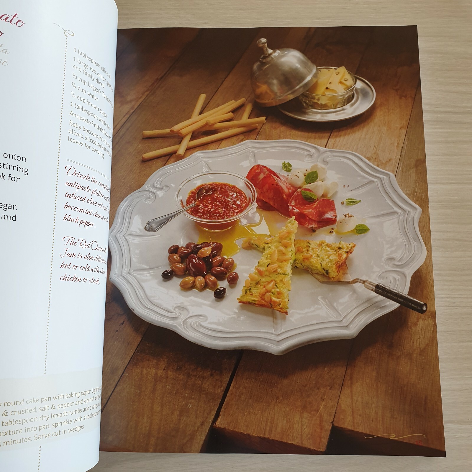 Love Italian Vol 2 60 Contemporary Italian Recipes with Leggo's Tomato ...