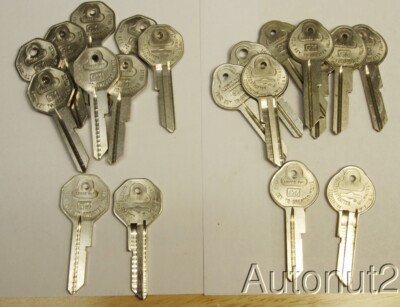 10 sets General Motors keys NOS original 1935 to 1966 B-10 B-11 ...