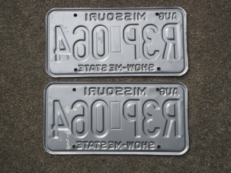 1996 Missouri Red White License Plate Pair R3P 064 MO Chevy Ford ...