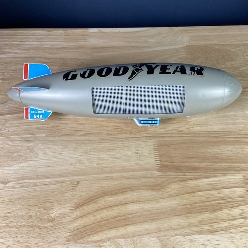 Vintage Revell GoodYear Blimp 1975 Snap Model Kit Built | eBay