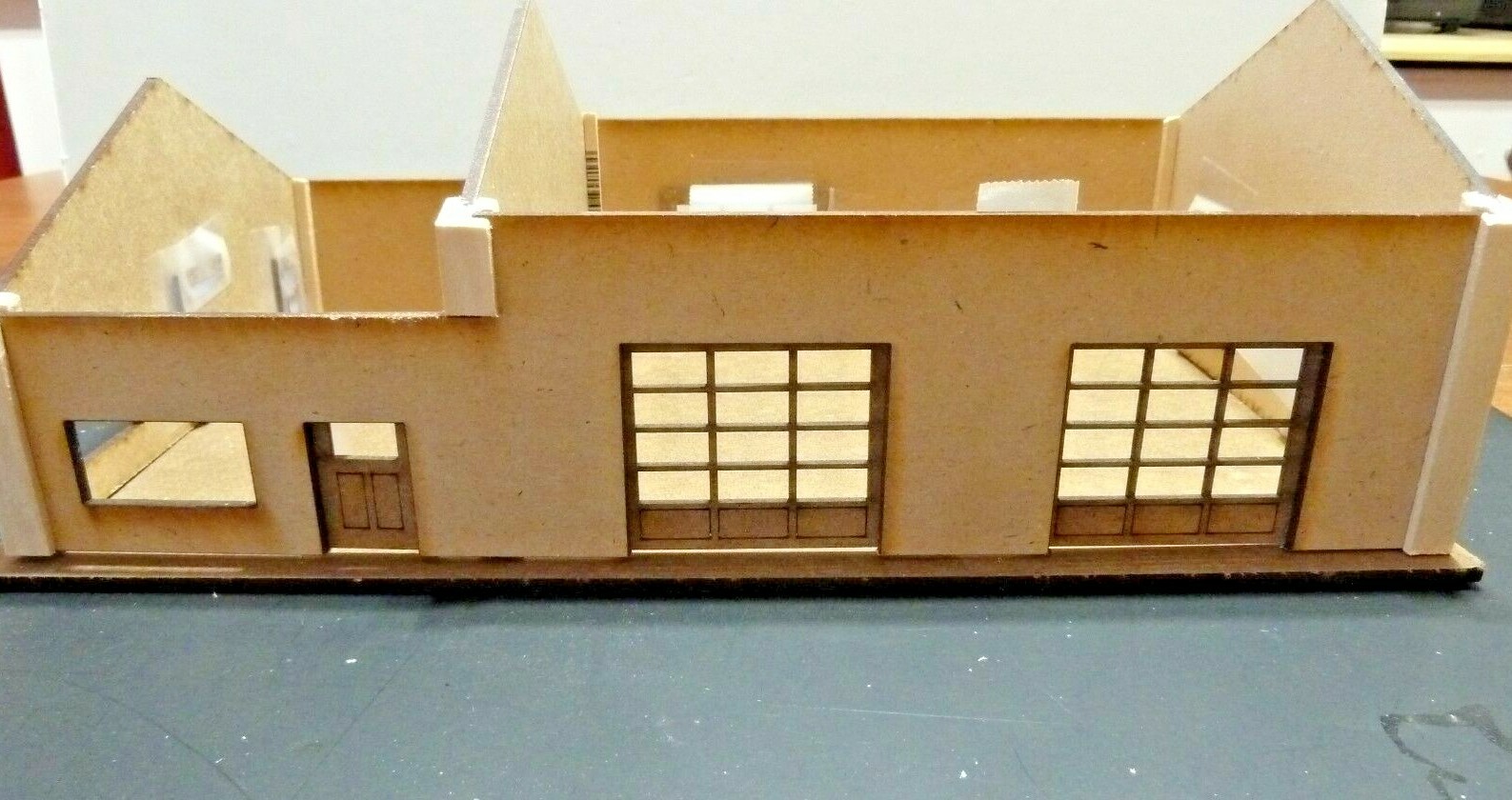 1/64 Scale Model Showroom/Garage/Firehouse/Gas Station/House 8 Diorama ...