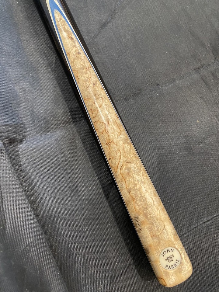 JOHN PARRIS UNIQUE 1 PIECE SNOOKER CUE . 2 YEAR WAIT. STUNNING. BRAND ...