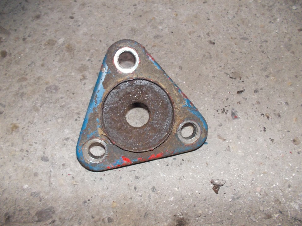 Ford 601 WM tractor Select O Speed SOS transmission 3pt center bracket ...