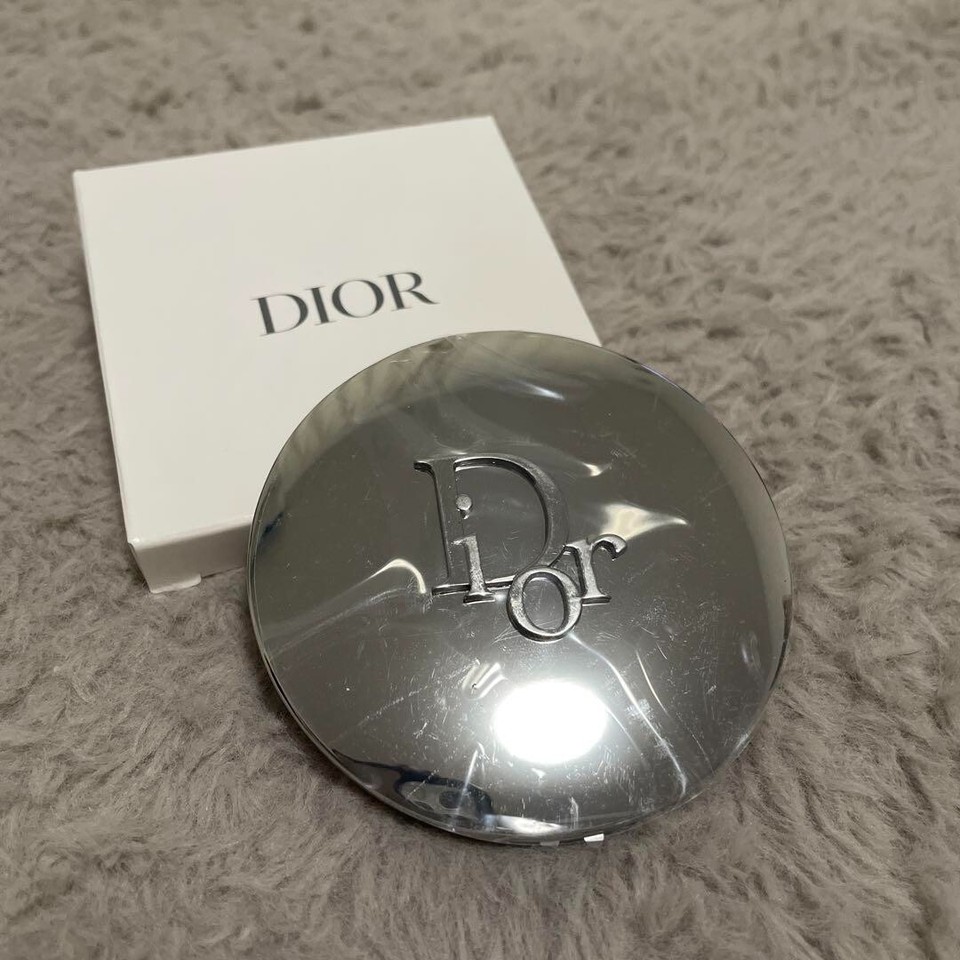 Dior Compact Mirror Double-sided Mirror Novelty Round Silver 7cm 2024 ...