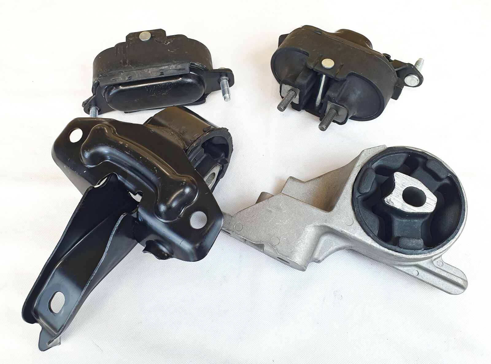 Engine & Auto Trans Mounts Set 4Pcs fit Chevrolet Malibu, Pontiac G6 3 ...