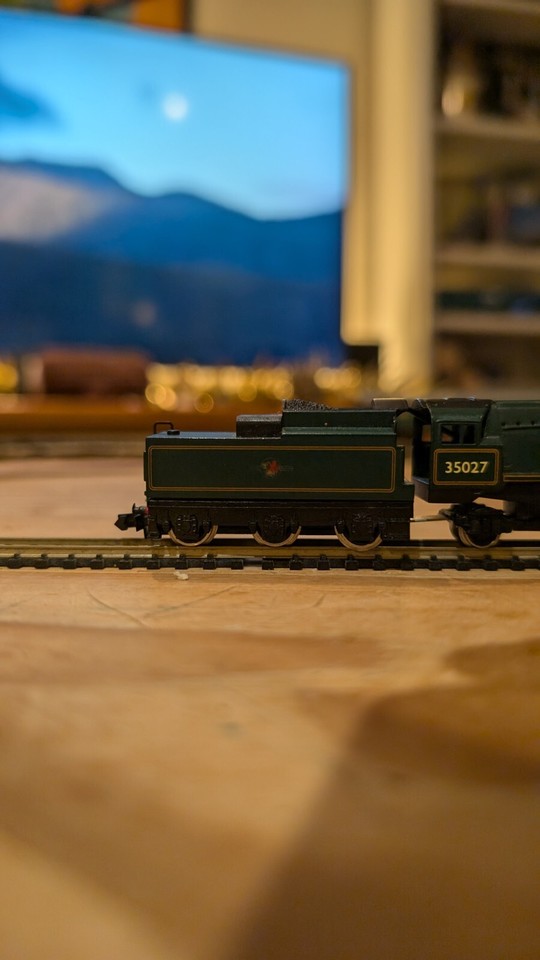 Graham Farish 'N' Gauge Merchant Navy Class 35027 Port Line BR Green ...