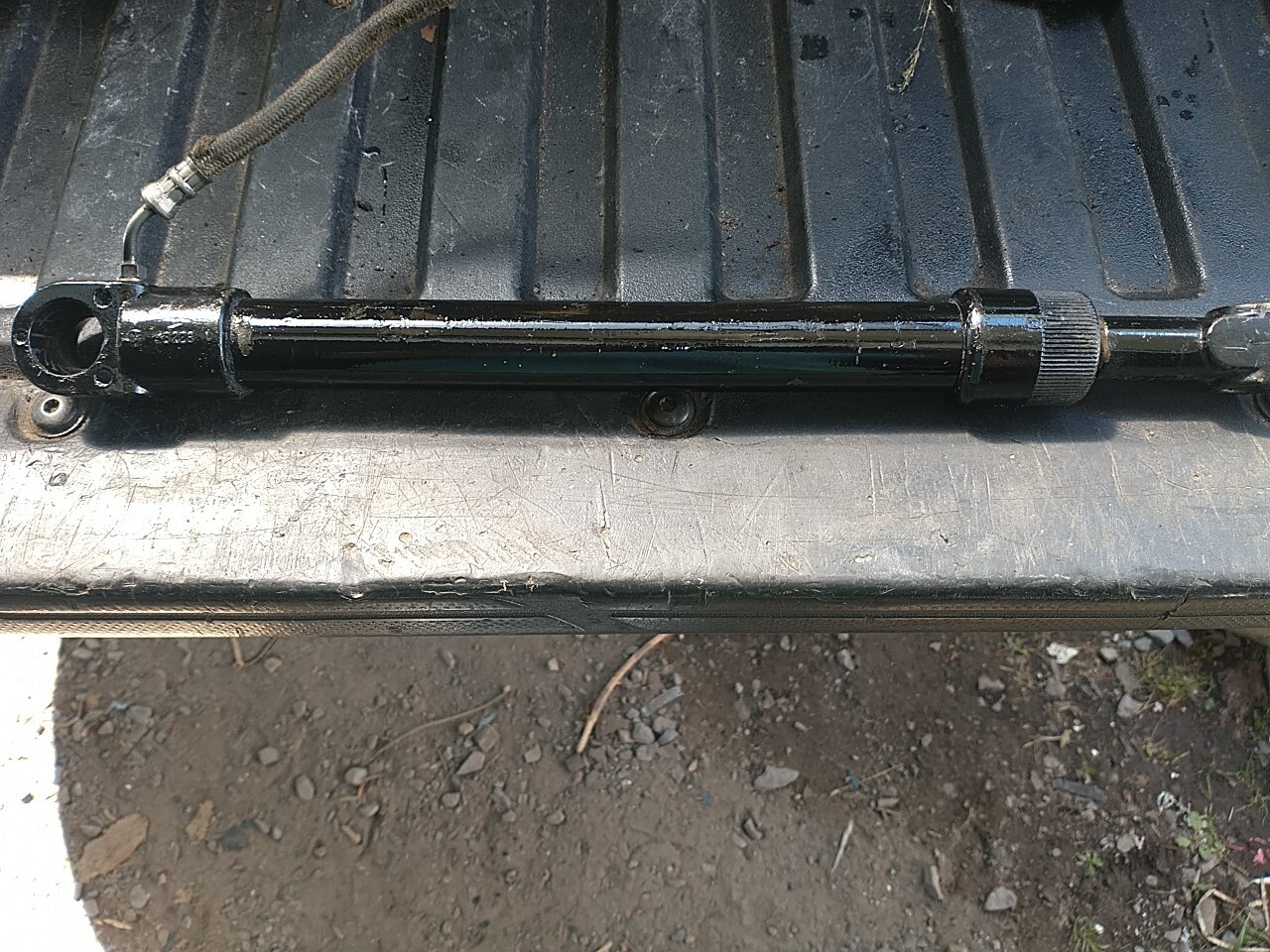 Mercury Mercruiser outdrive out drive hydraulic tilt lift cylinders ...
