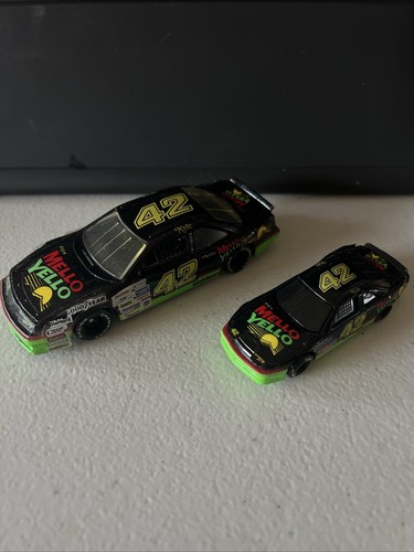 Racing Champions Kyle Petty Mello Yellow No.42 1/43 And 1/64 NASCAR Die ...