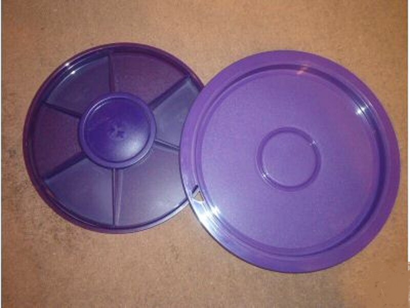 NEW PURPLE TUPPERWARE 6 PC SERVING CENTER NEW IN PACKAGE 15" DIA ...