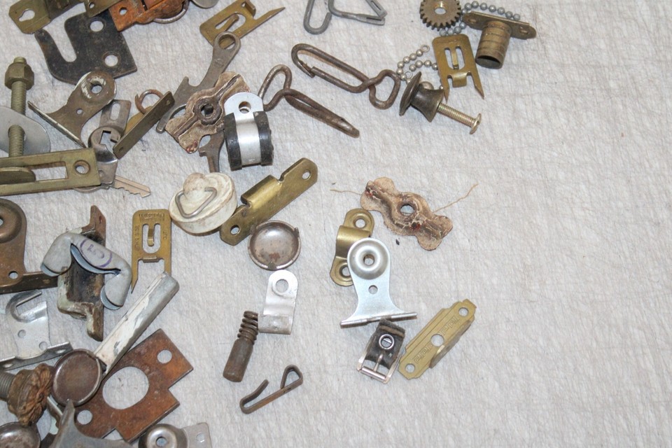VINTAGE ANTIQUE ARCHITECTURAL SALVAGE HARDWARE MIXED LOT JUNK DRAWER 4 ...