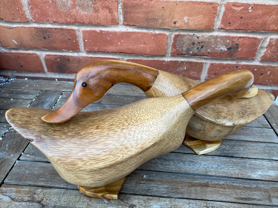 WOODEN DUCK COUPLE, LARGE HUGGING DUCKS H 19cm W 45cm FAIRTRADE | eBay UK