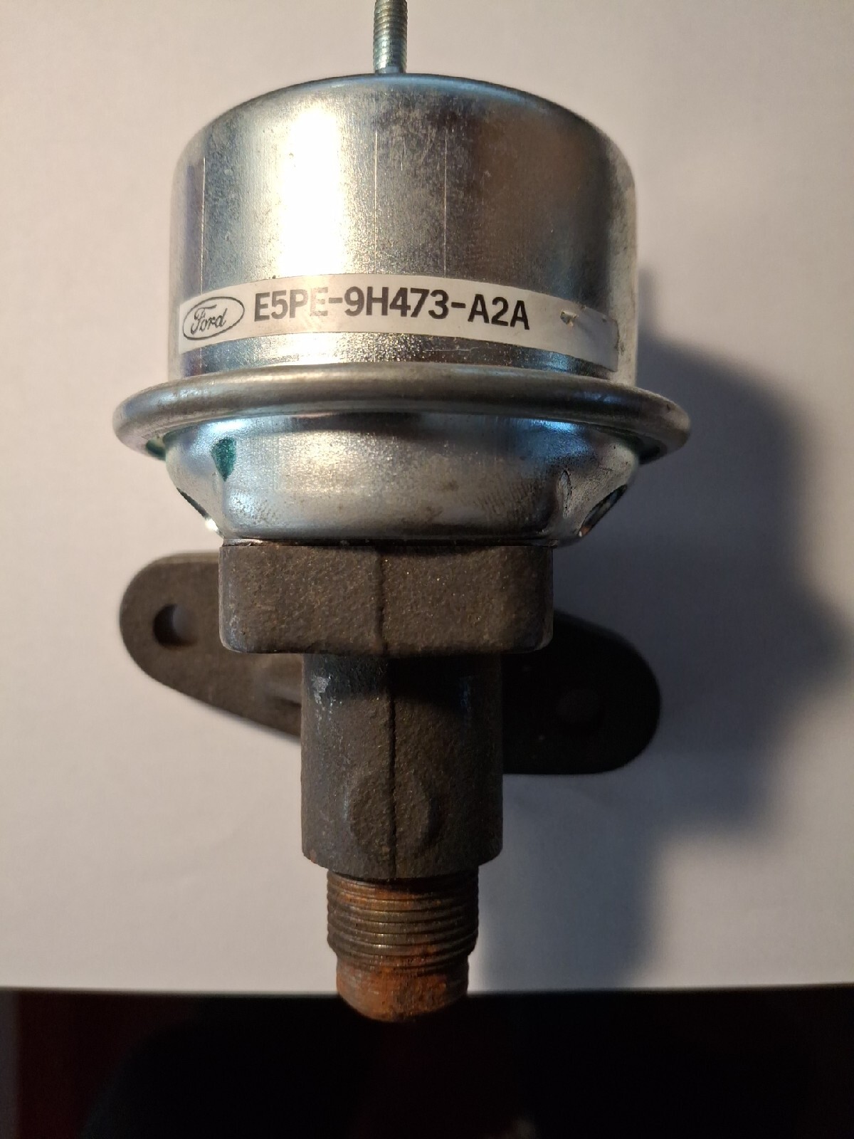 Ford Egr Valve NOS PARTNUMBER E5PE-9H473-A2A F150 250 BRONCO .V8 302 ...