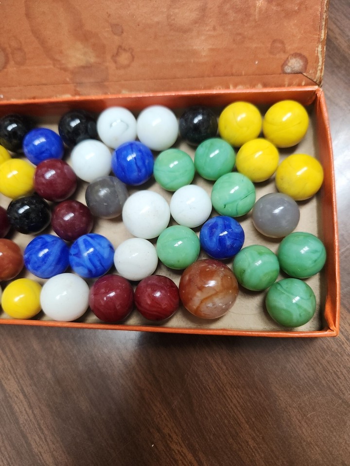 Collectable Vintage Swirls Mixed Marbles Lot Different w/ Vintage Box ...