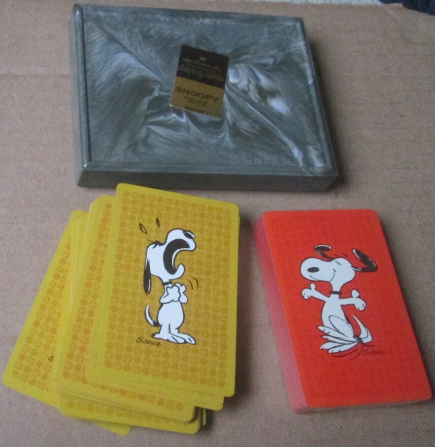 Vintage HALLMARK Peanuts SNOOPY double deck Playing Cards in Box 1 deck ...