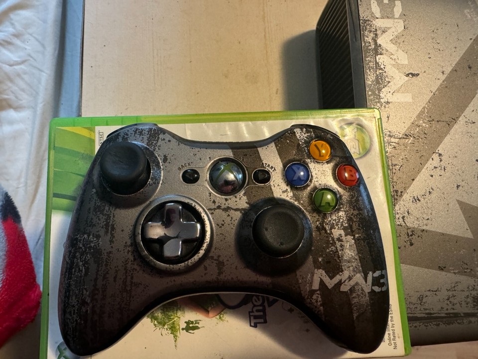Xbox 360 Call of Duty: MW3 Limited Edition Console Bundle 320GB W ...