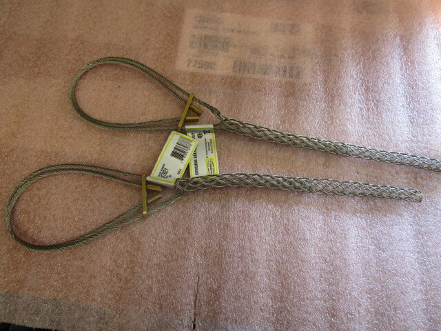 HUBBELL 02217021 KELLUMS GRIP-.520"-.620"-LOT OF (2) | eBay