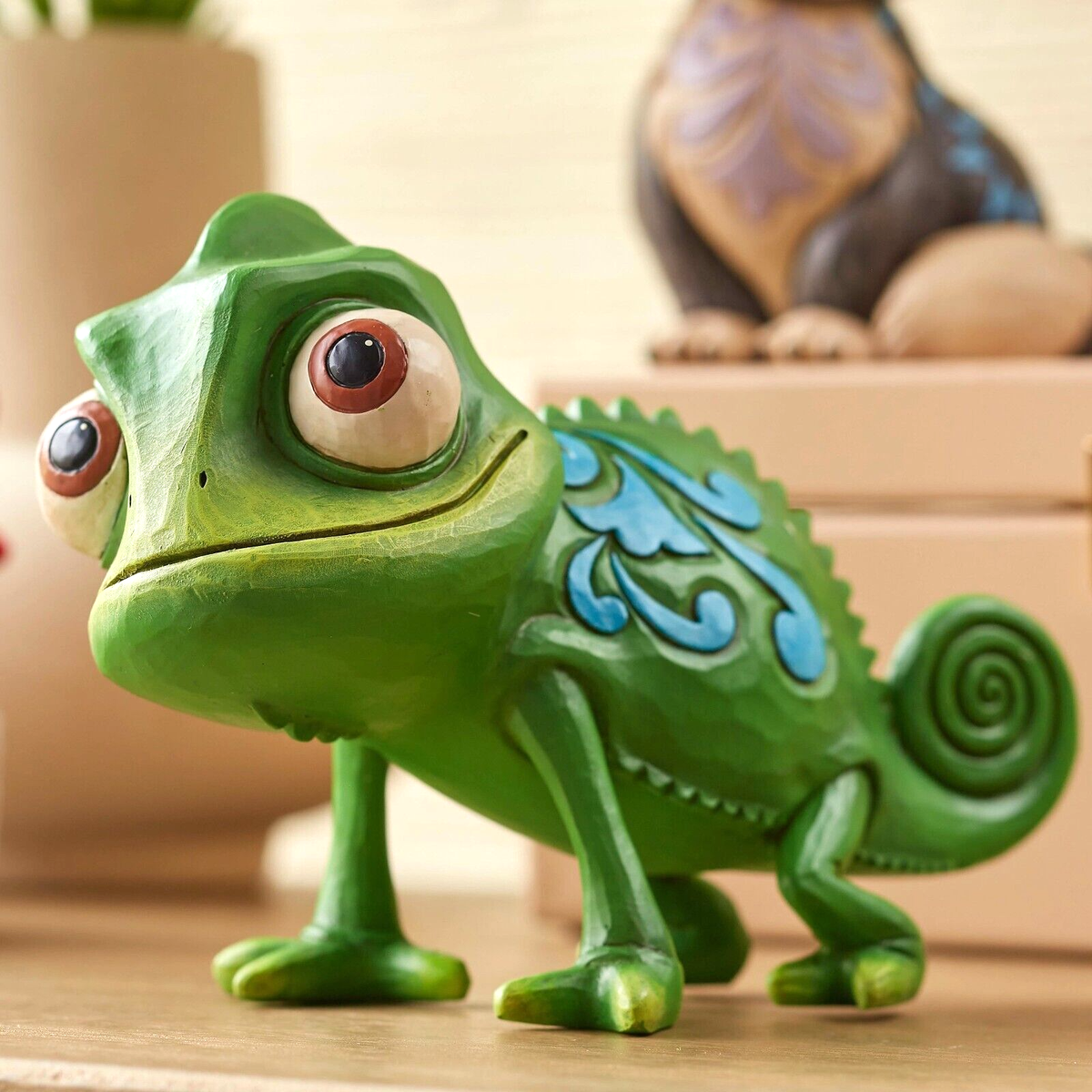 Tangled Disney Pascal Wallpaper New JIM SHORE DISNEY Figurine