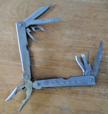 Winchester Multitool Stainless Steel 12-in-1 Multi Tool Pocket Knife ...