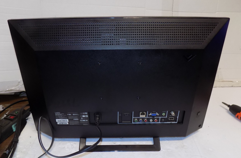 Vizio E241i-B1 24” HD TV 1080P HDMI/USB, PC Monitor, with Remote | eBay