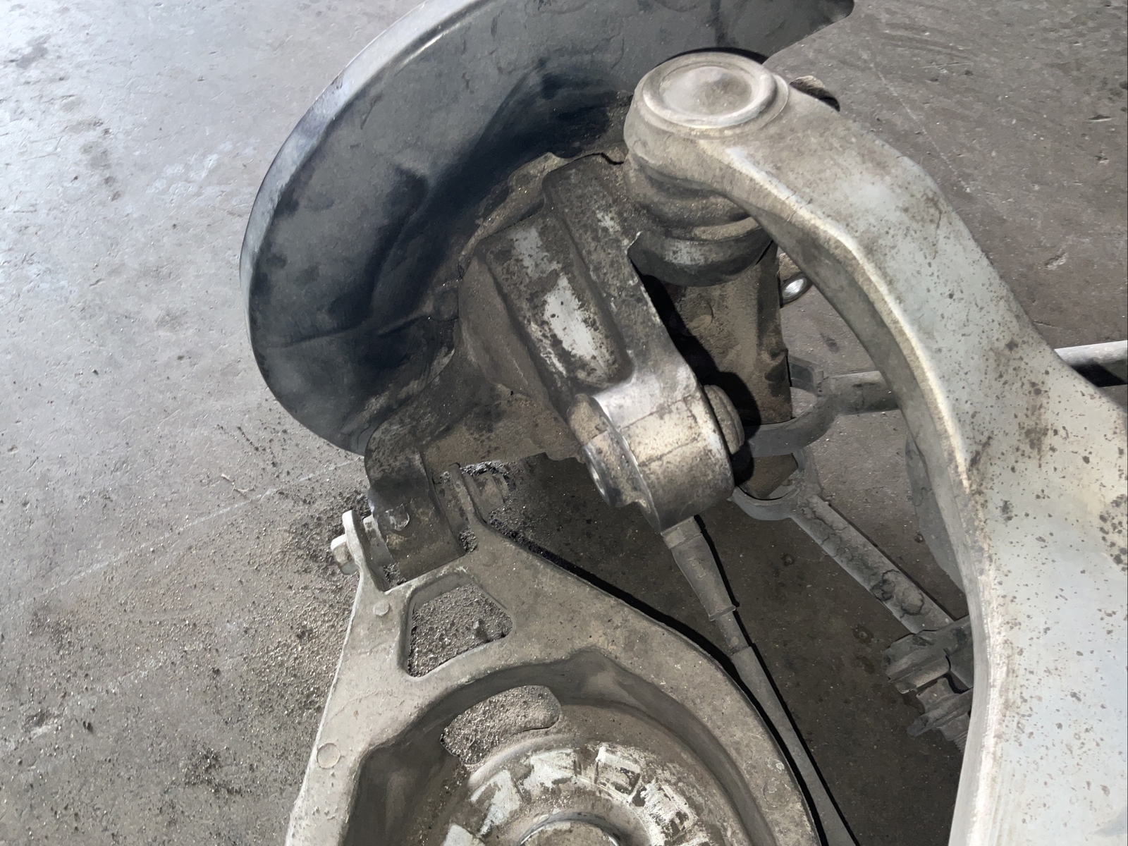 03-06 Infiniti G35 Sedan Rear Subframe Crossmember Complete Assembly ...