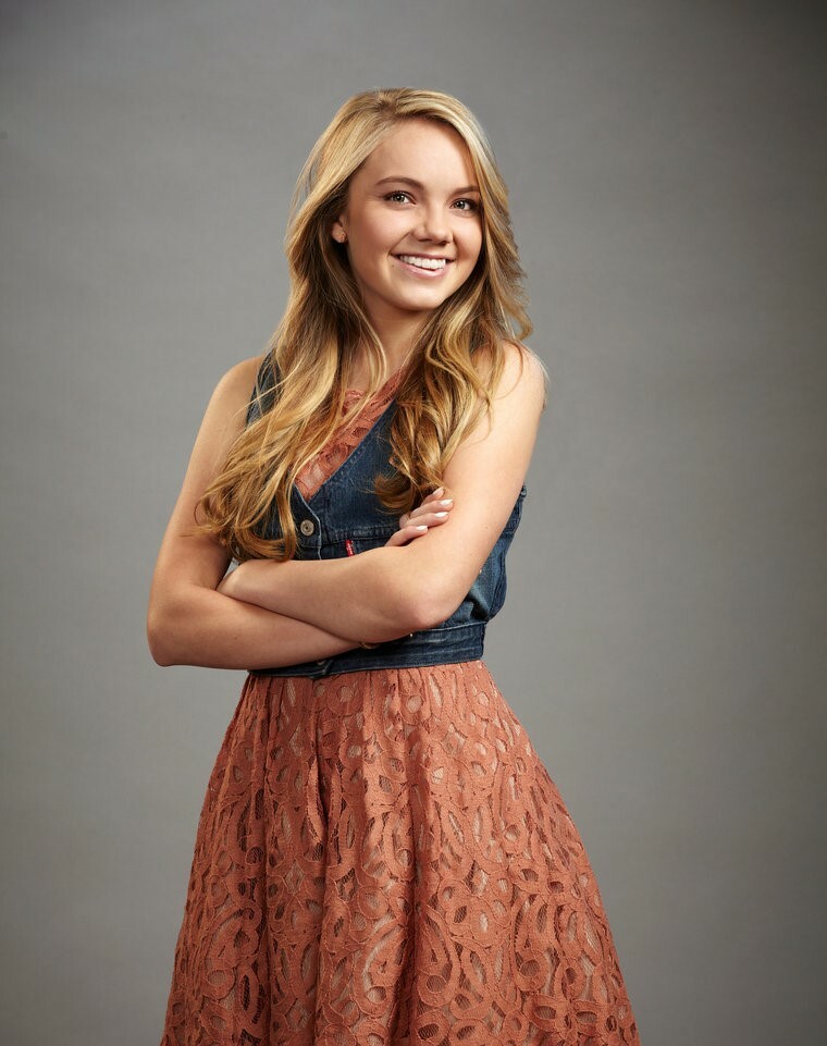 Danielle Bradbery Mean Dress Song Review – Danielle Bradbery's