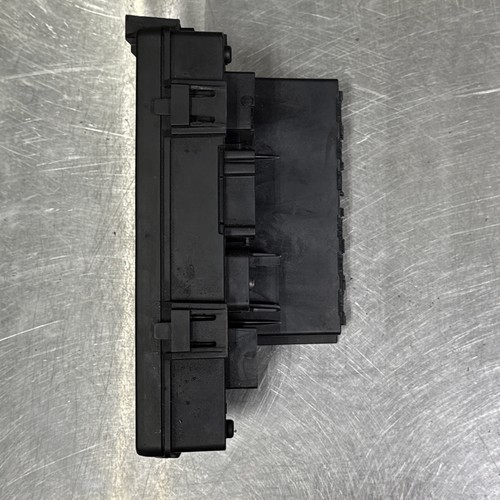 Avenger Sebring 2008-09 Fuse Box Totally Integrated Power Module TIPM ...