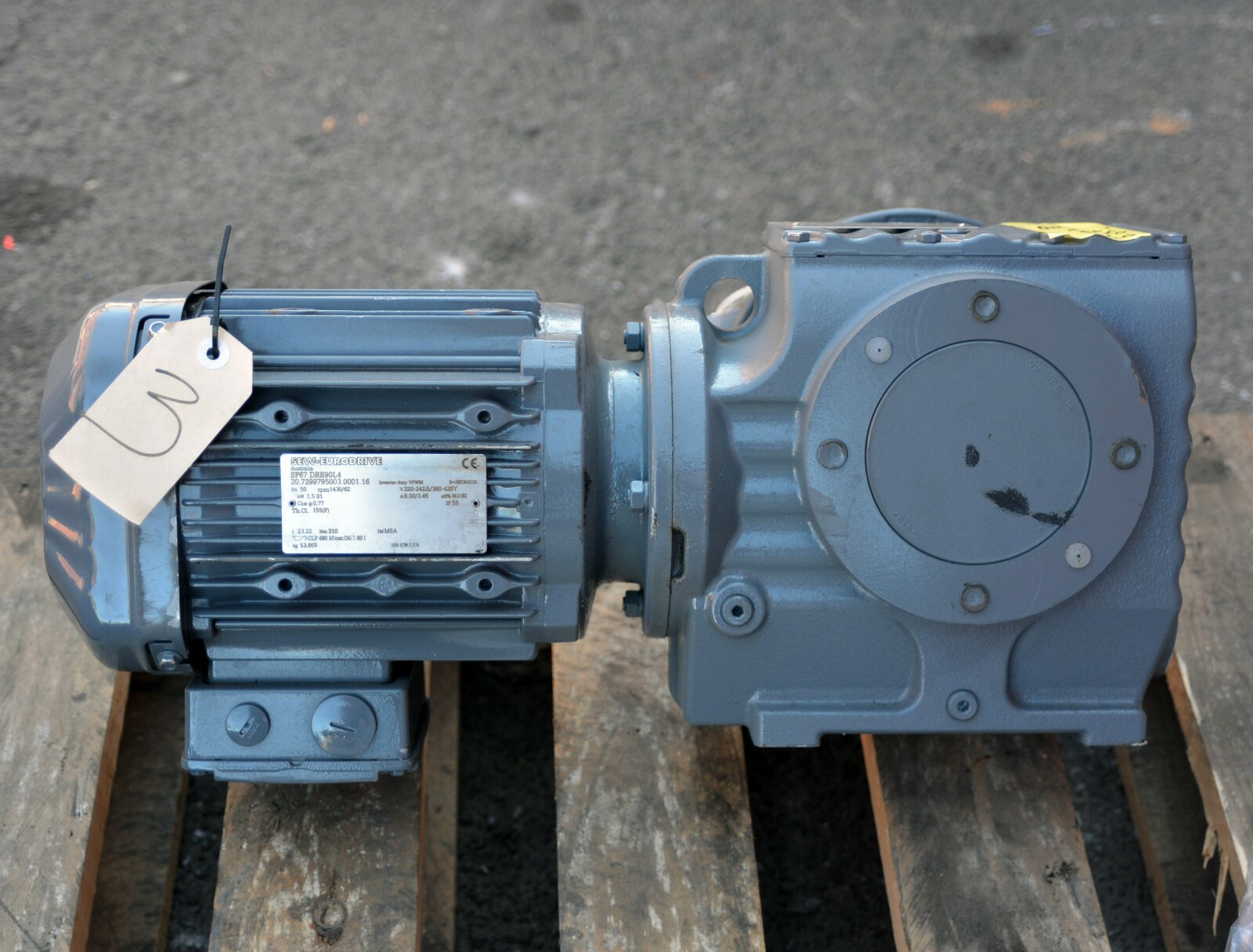 SEW EURODRIVE Gear Motor SF67 DRE90L4 1430/62 23:1 1.5kW 3 PHASE ...
