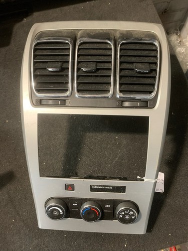 2011 GMC Acadia Info Display Screen Bezel/AC Vents/Climate Control | eBay