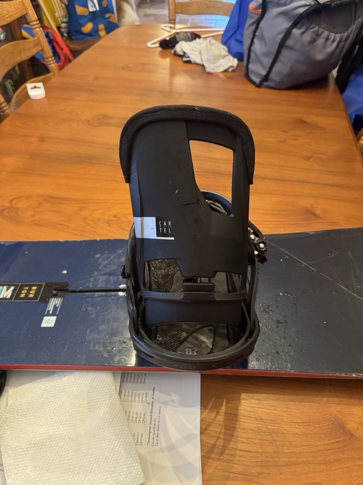 Burton Cartel Black Blue Bindings Channel Mount Pattern | eBay