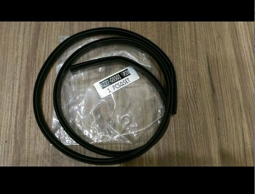 OEM 4638890898 Mercedes 02-13 G55 G500 Front Wheel Panel Seal x 1pc ...