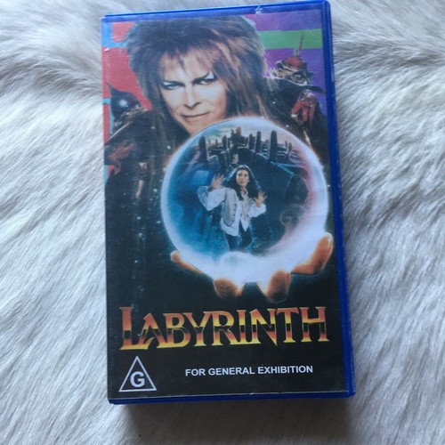Vtg DAVID BOWIE Labyrinth VHS Vtg Goblin 80s Musical Movie Jim Henson ...