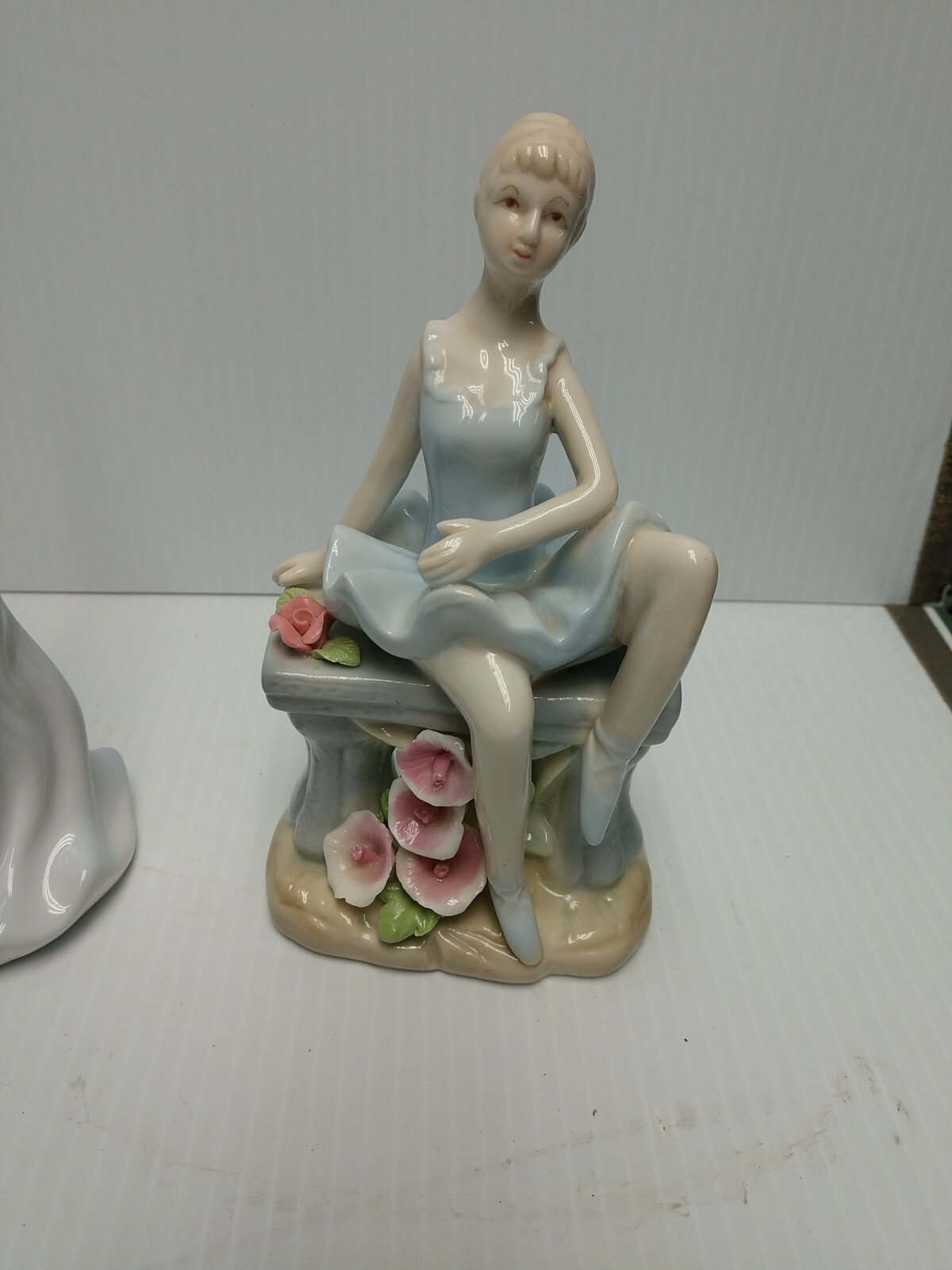 Ballerina Ceramic Statues Sitting/Pink Porcelain Flowers Vintage & lady ...