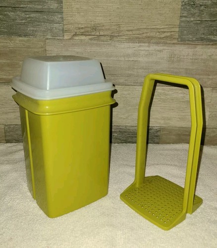 Tupperware Pickle Keeper Olive Container Avocado Green 3 Pc 1 Qt 1330-1 ...