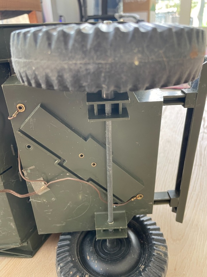 Vintage 1965 Hasbro GI JOE Jeep Combat Set #7000 Cannon, Search Light ...